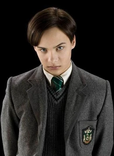 Tom Riddle - Harry Potter Wiki