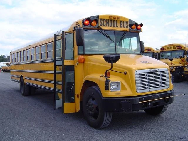 Freightliner FS-65 - Trucks Wiki