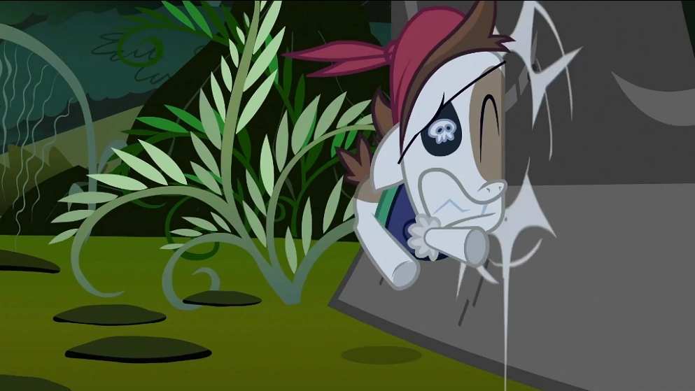 Pipsqueak hitting statue S2E04.png