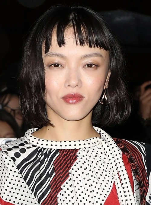 500px-Rila_Fukushima.jpg (500×620) | Rila fukushima